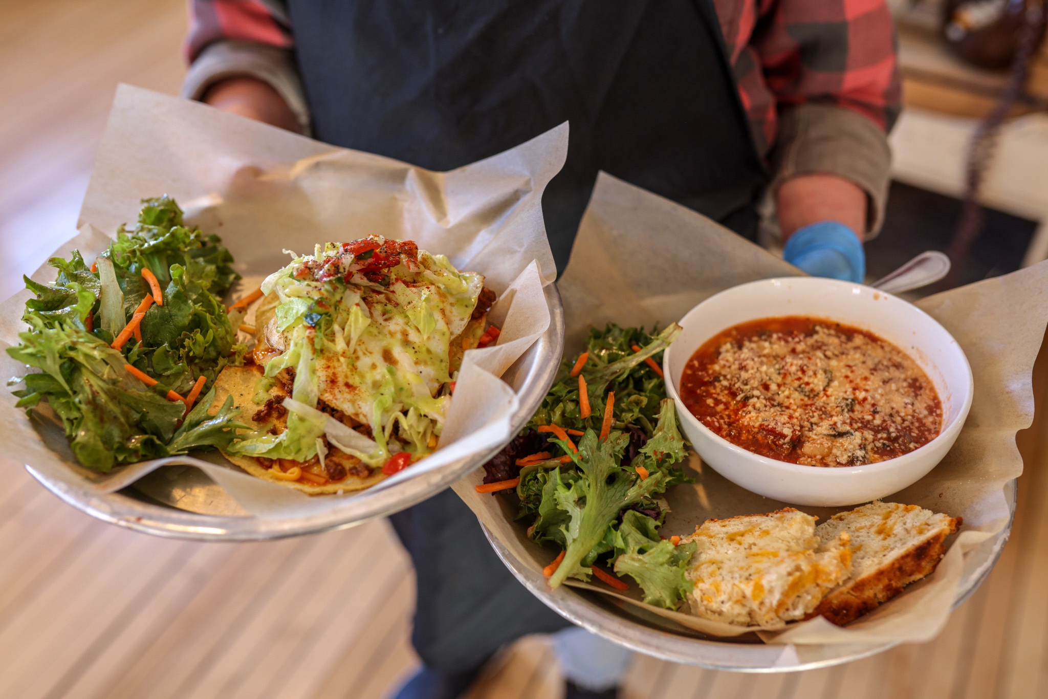 Shiny Moon Café - Visit Fish Creek